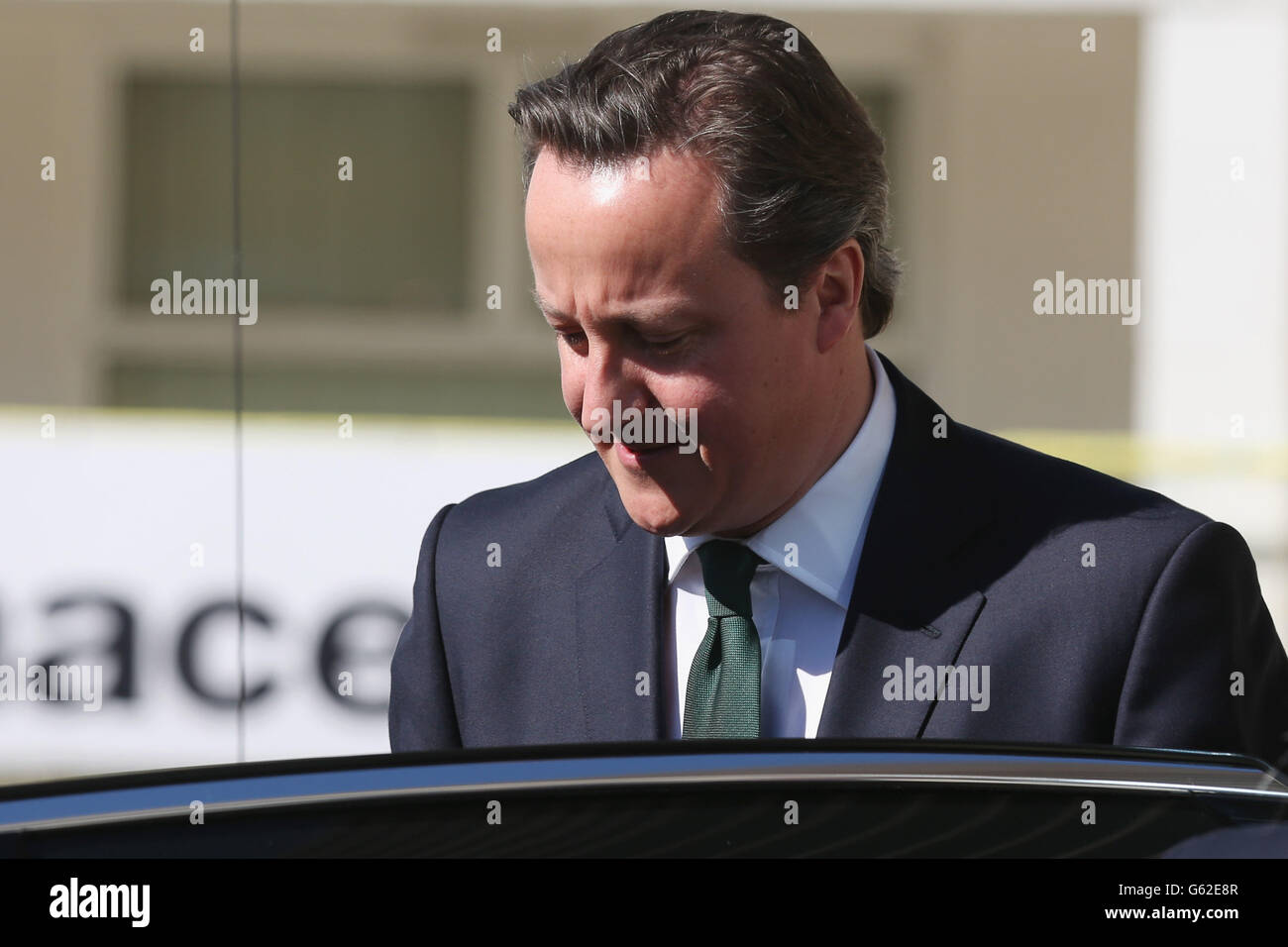 David Cameron Visiting Oxford University Stock Photo - Alamy
