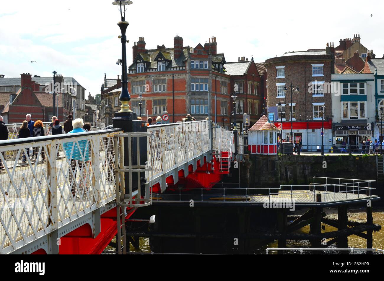 Whitby bridge hi-res stock photography and images - Alamy