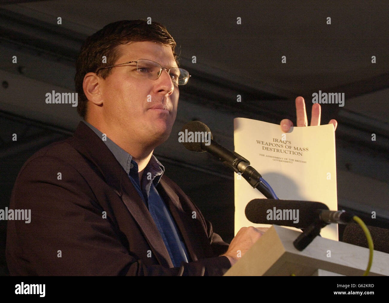 Weapons of peace hi-res stock photography and images - Alamy