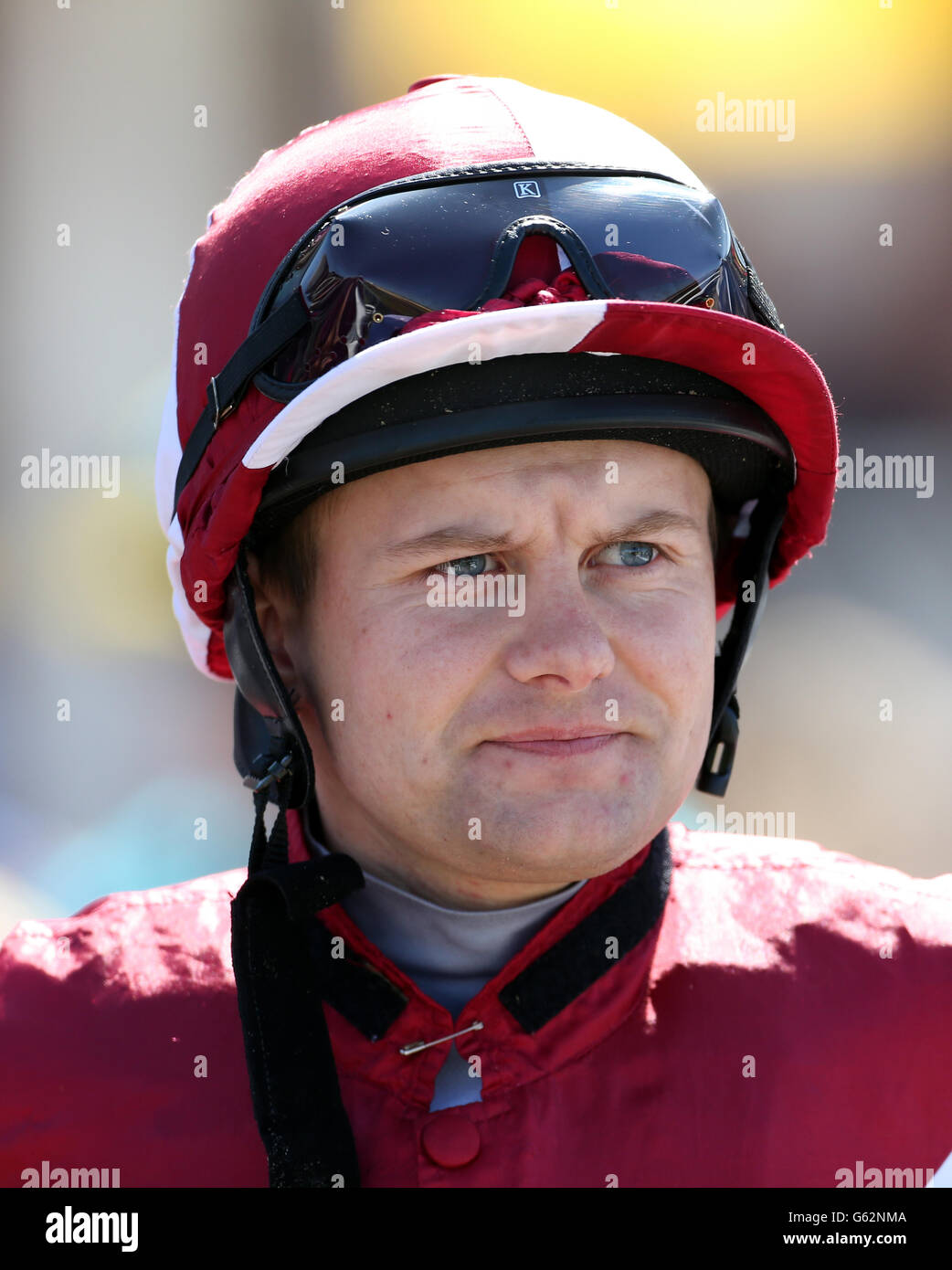 Jockey neil callan newbury racecourse hi-res stock photography and ...