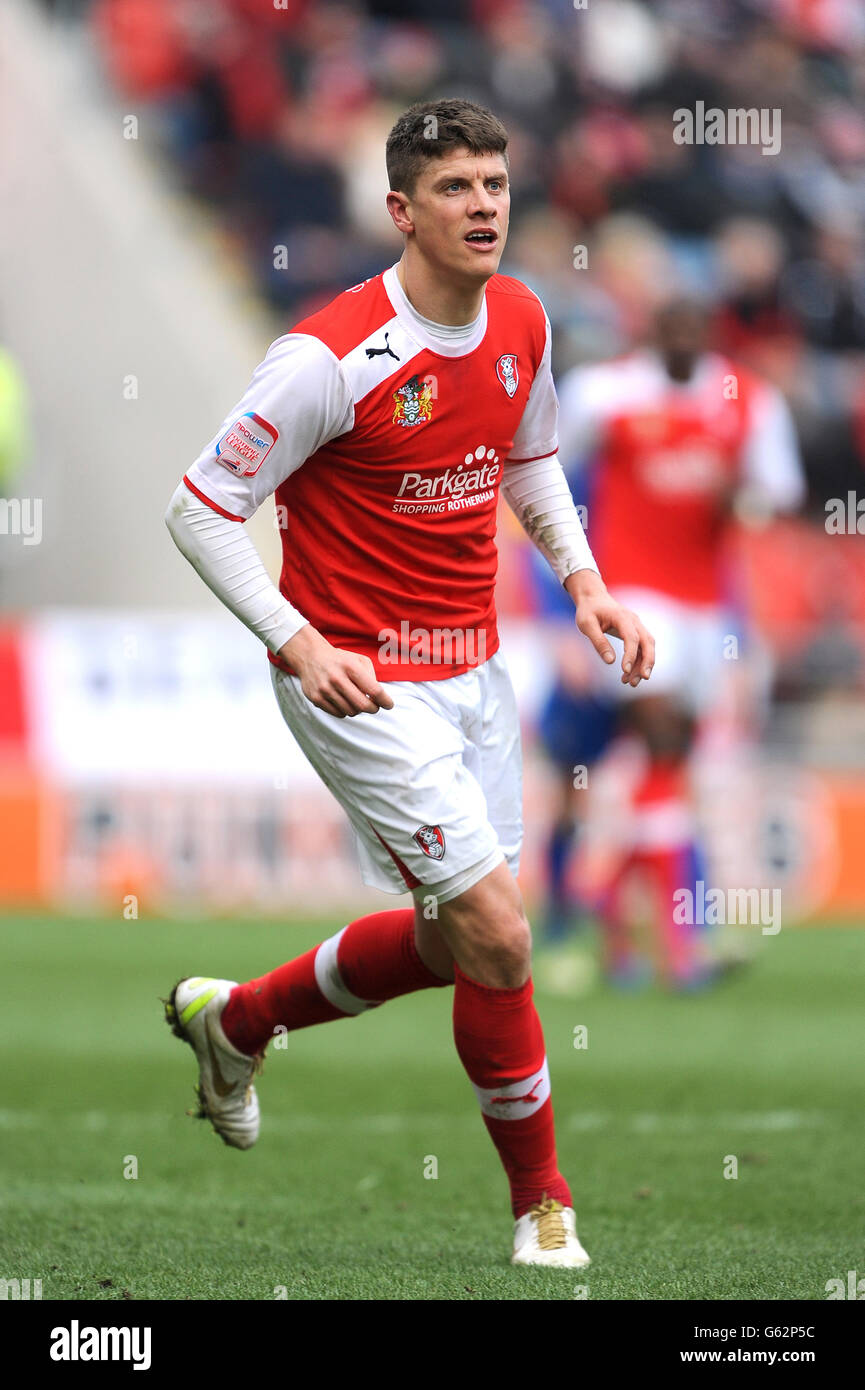 Rotherham united alex revell hi-res stock photography and images - Alamy