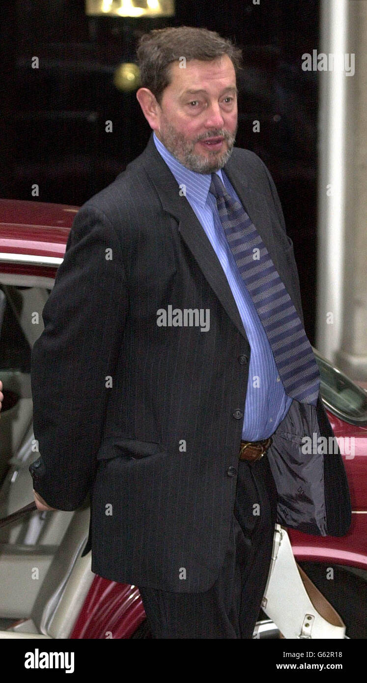 Home Secretary David Blunkett arrives at 10 Downing Street, London ...