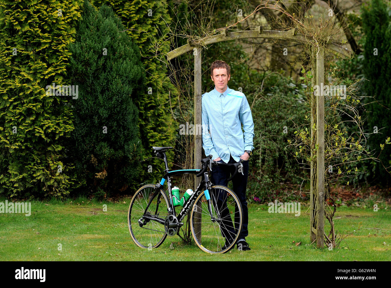 Cycling giro ditalia media day kilhey court hotel hi-res stock ...