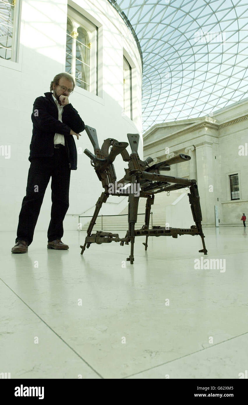 Weapons british museum hi-res stock photography and images - Alamy