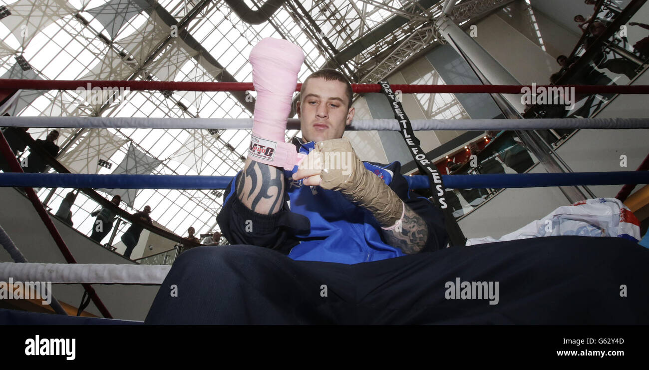 Boxing ricky burns public work out st enoch centre hi-res stock ...