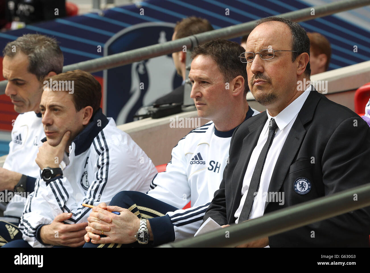 Chelsea interim manager rafael benitez on the bench hi-res stock ...