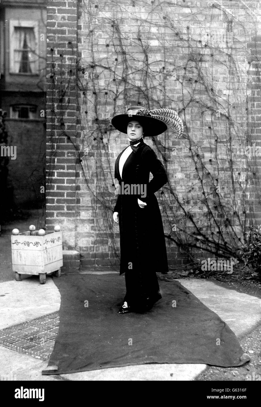 Directoire High Resolution Stock Photography and Images - Alamy