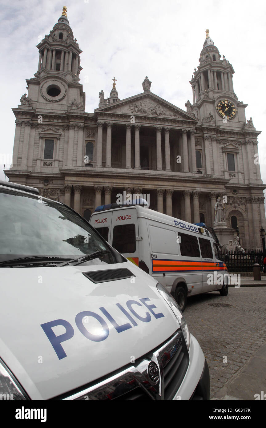 Police outside St Paul's Cathedral in London, as more than 4,000 police ...