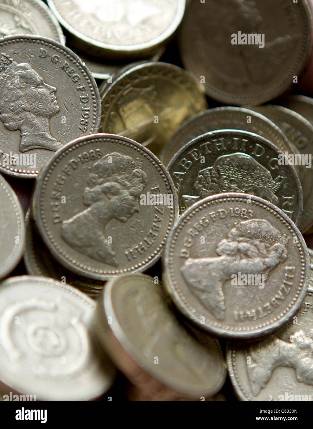 1 coin to celebrate 30th birthday Stock Photo - Alamy