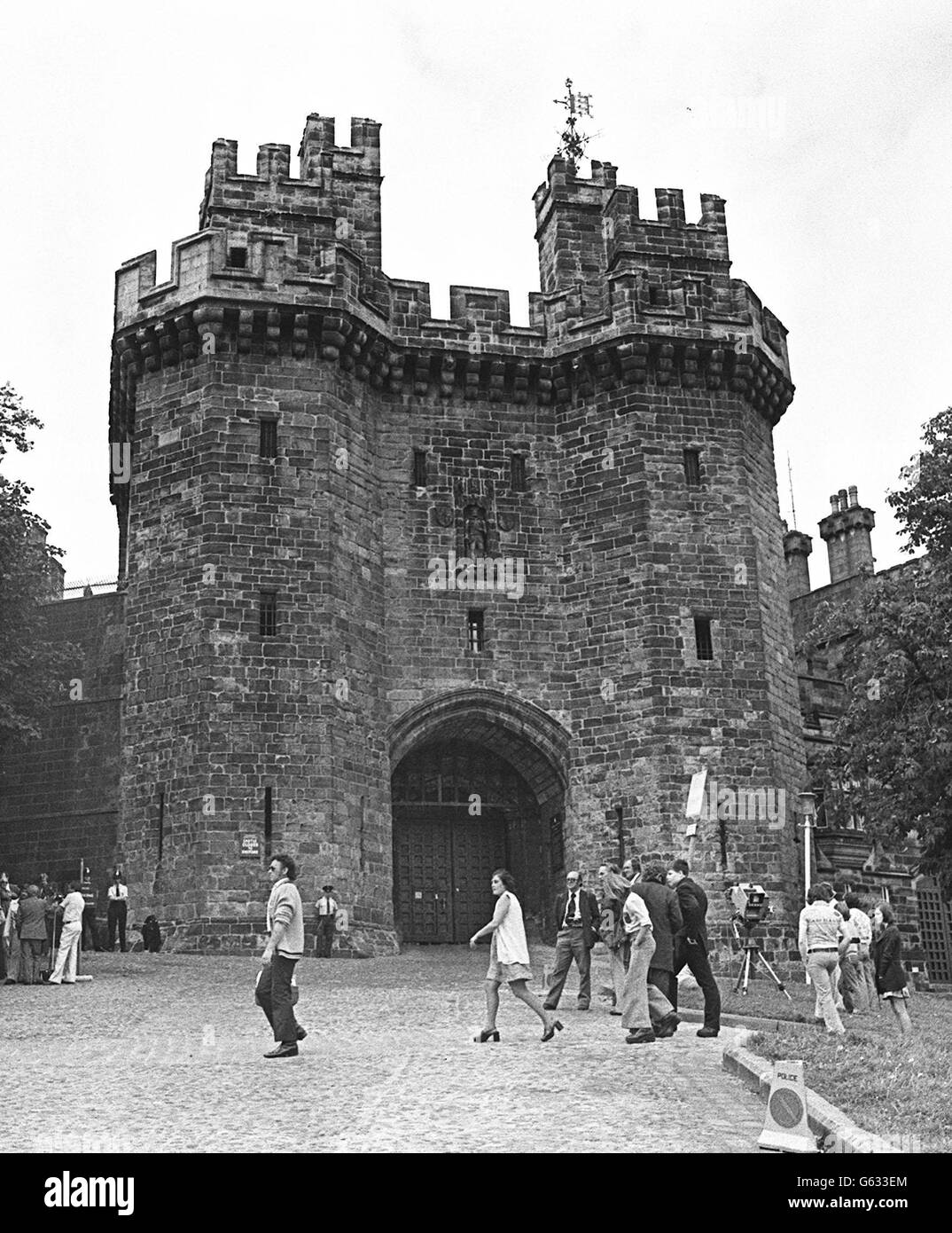 Jail entrance Black and White Stock Photos & Images - Alamy
