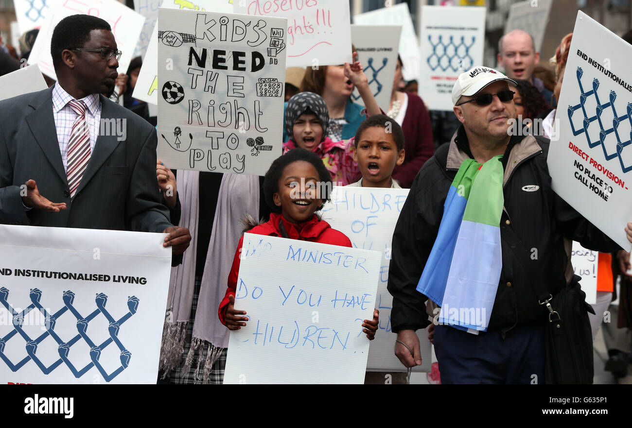 Asylum seekers refugees human hi-res stock photography and images - Alamy