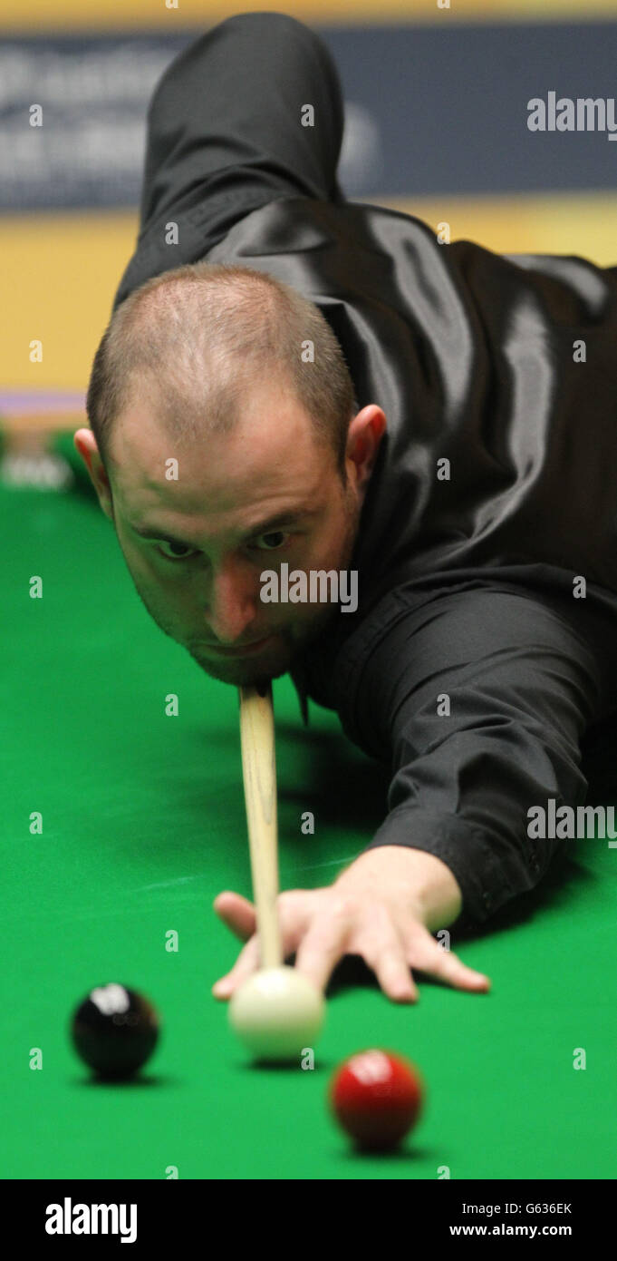Snooker - Betfair World Championships - Day Four- The Crucible Stock ...