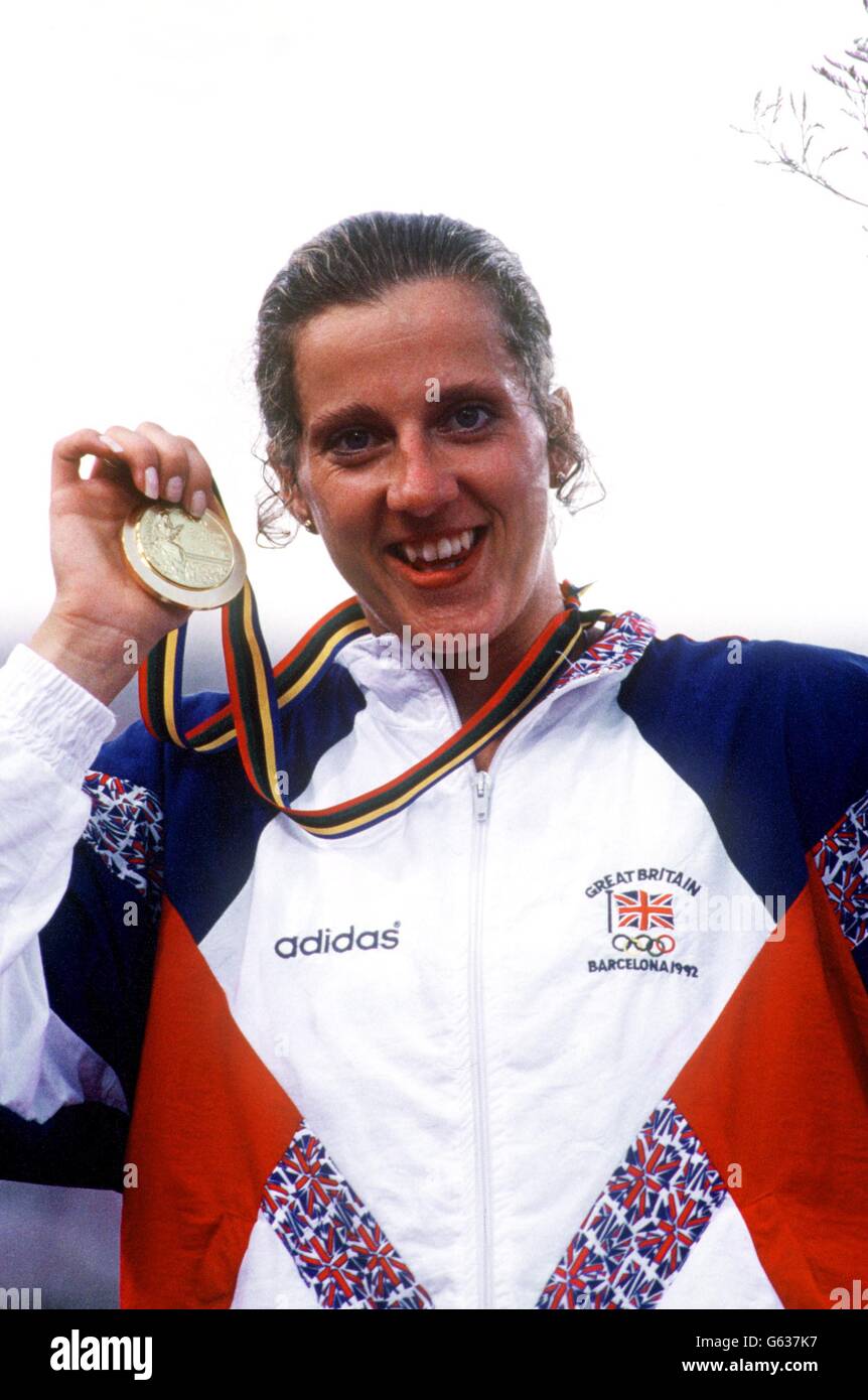 OLYMPIC GAMES BARCELONA. SALLY GUNNELL WITH GOLD MEDAL [LOOKING AT ...