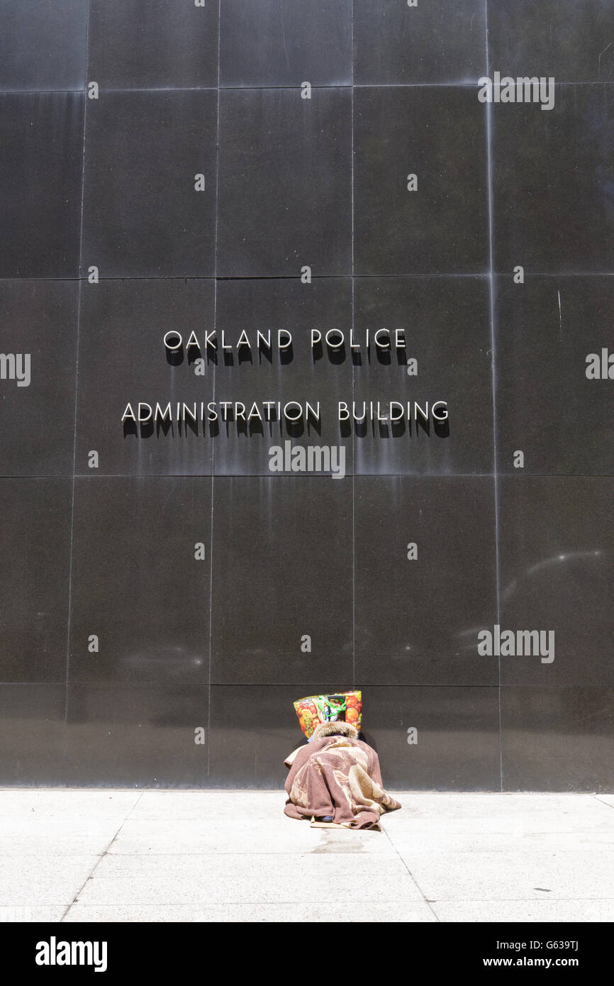 Oakland Police Department, Oakland, California Stock Photo - Alamy