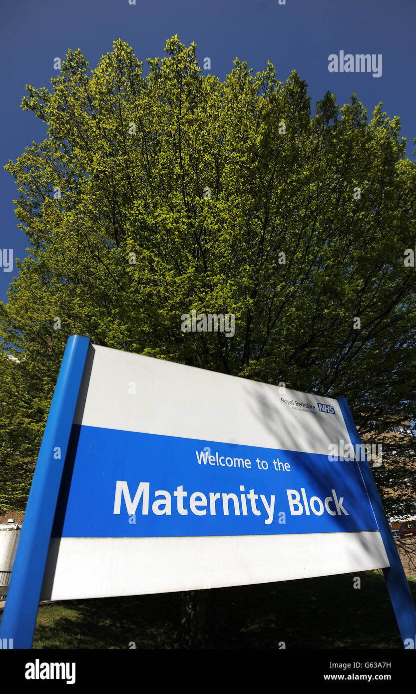 Reading hospital nhs berks ampics gv general view hi-res stock ...