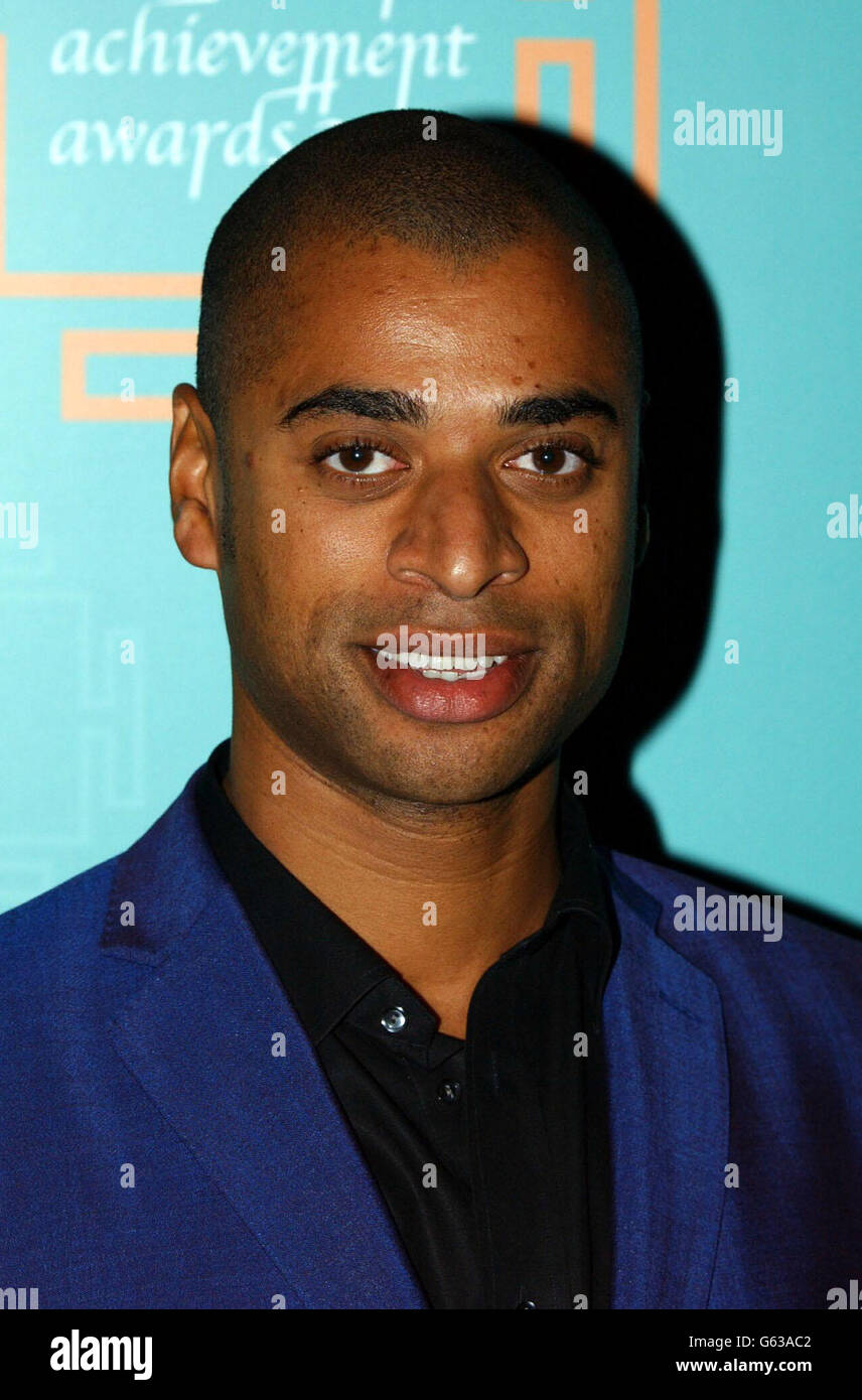 Television actor karl collins hi-res stock photography and images - Alamy