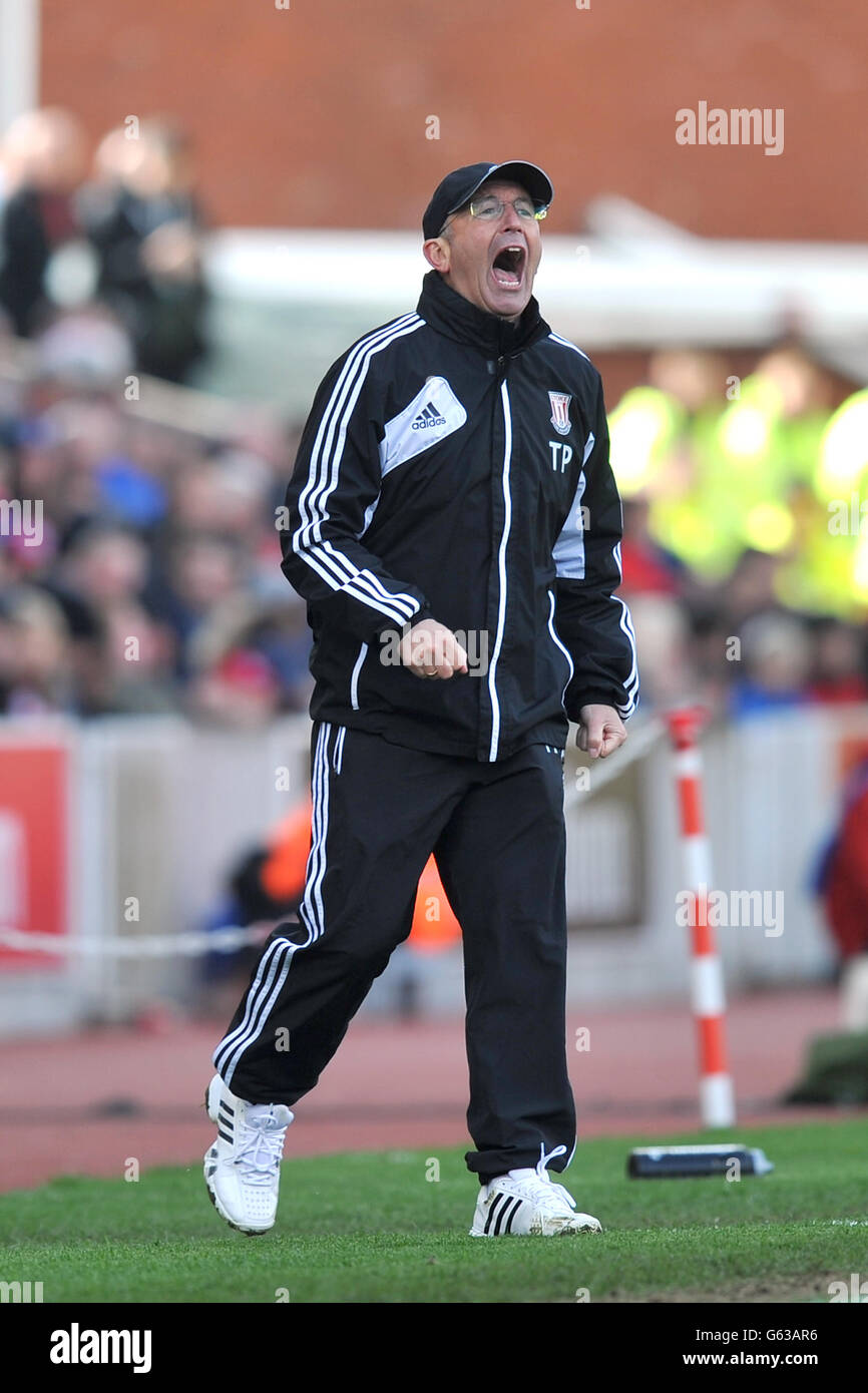 Stoke city manager tony pulis shouts orders on the touchline hi-res ...