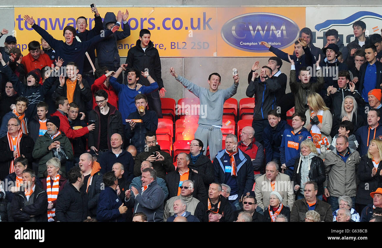 Blackpool fans set off flare in stands hi-res stock photography and ...