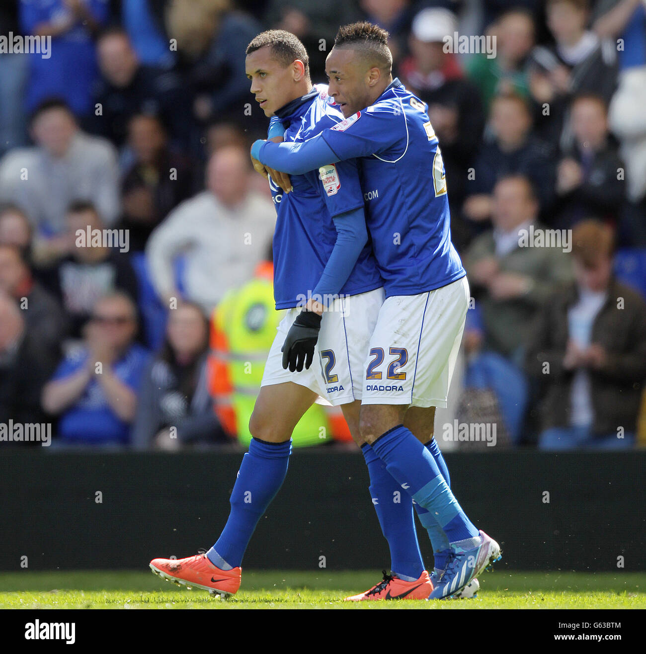 Birmingham City's Ravel Morrison (left) celebrates scoring his goal ...