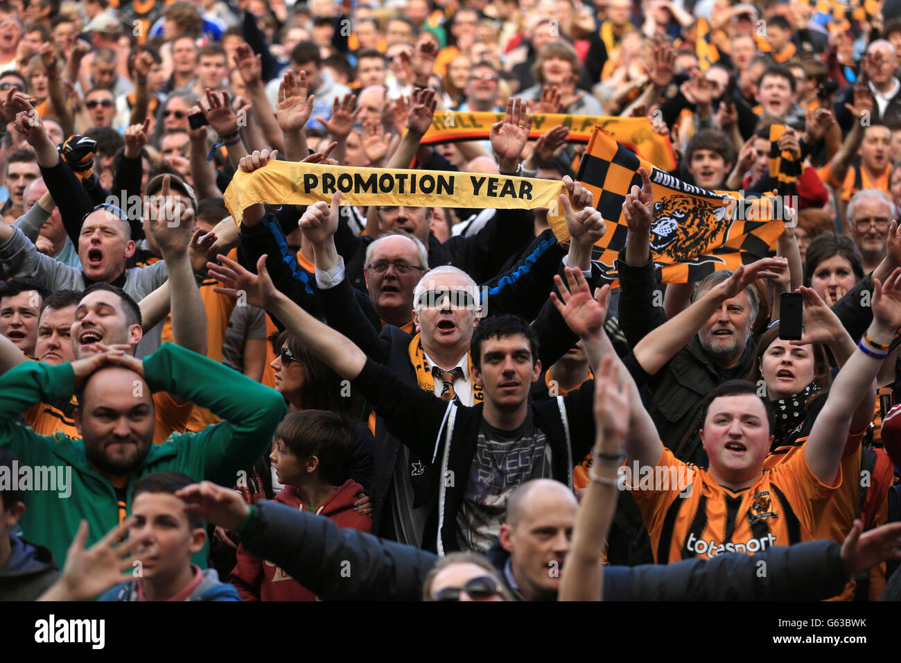 Soccer hull city football hi-res stock photography and images - Alamy