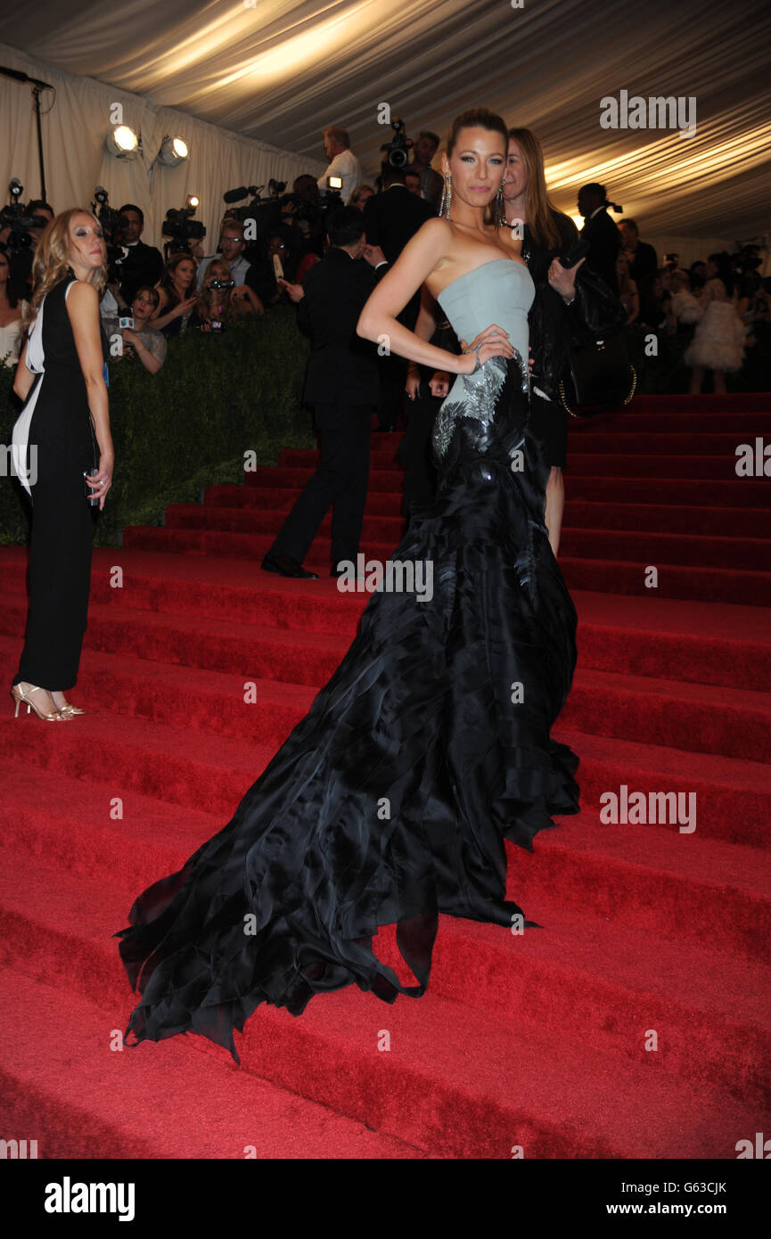 Costume Institute Benefit Gala at the Metropolitan Museum - New York ...