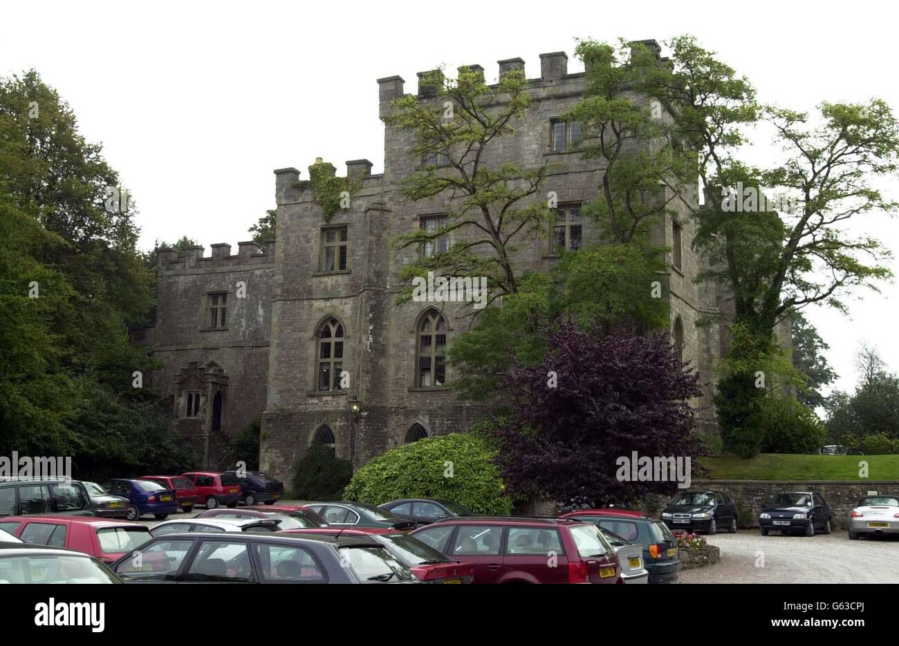 Clearwell castle hi-res stock photography and images - Alamy