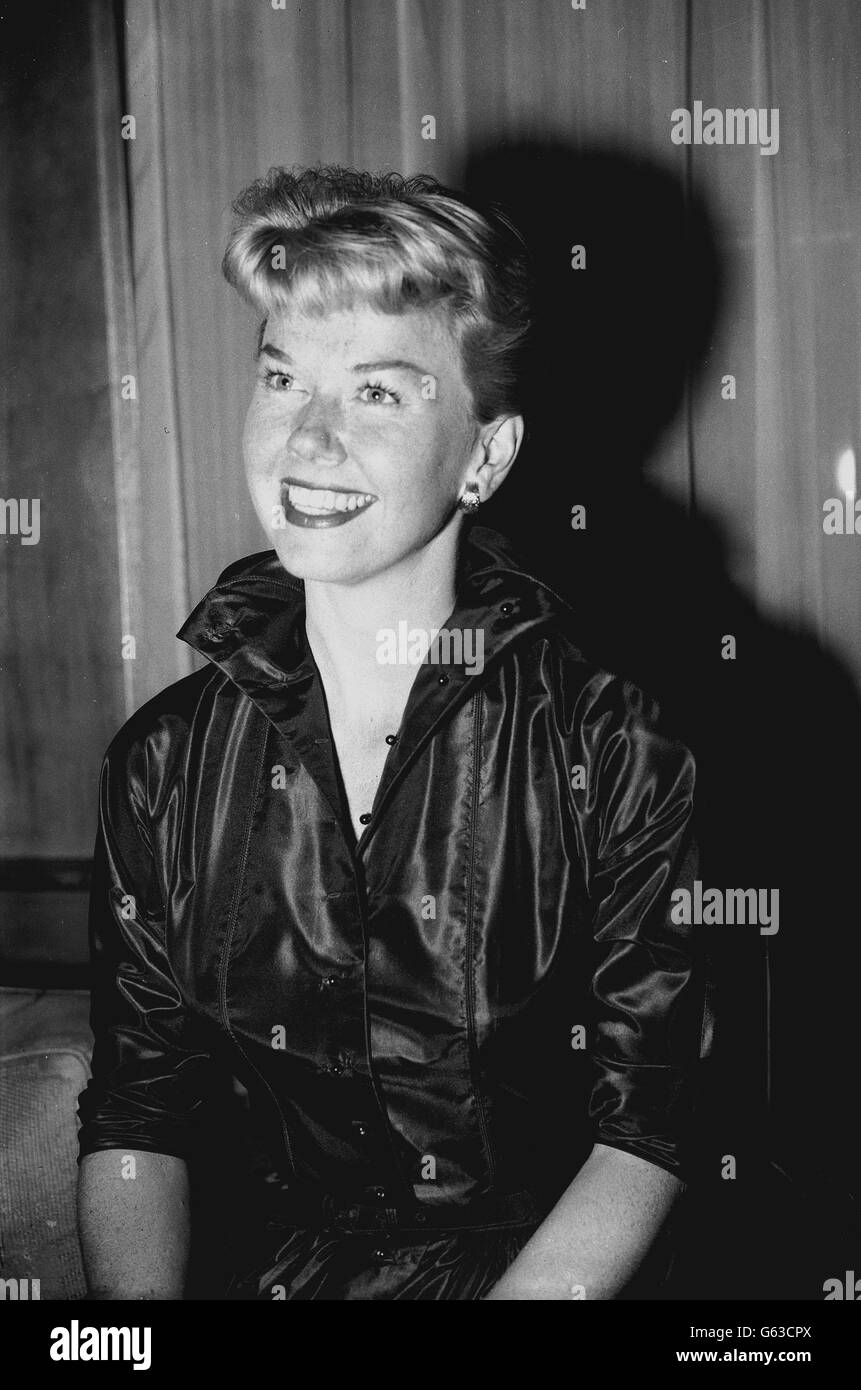 Doris day at claridges hi-res stock photography and images - Alamy