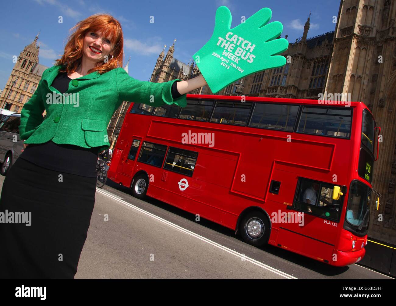 Catch The Bus Stock Photos & Catch The Bus Stock Images - Alamy