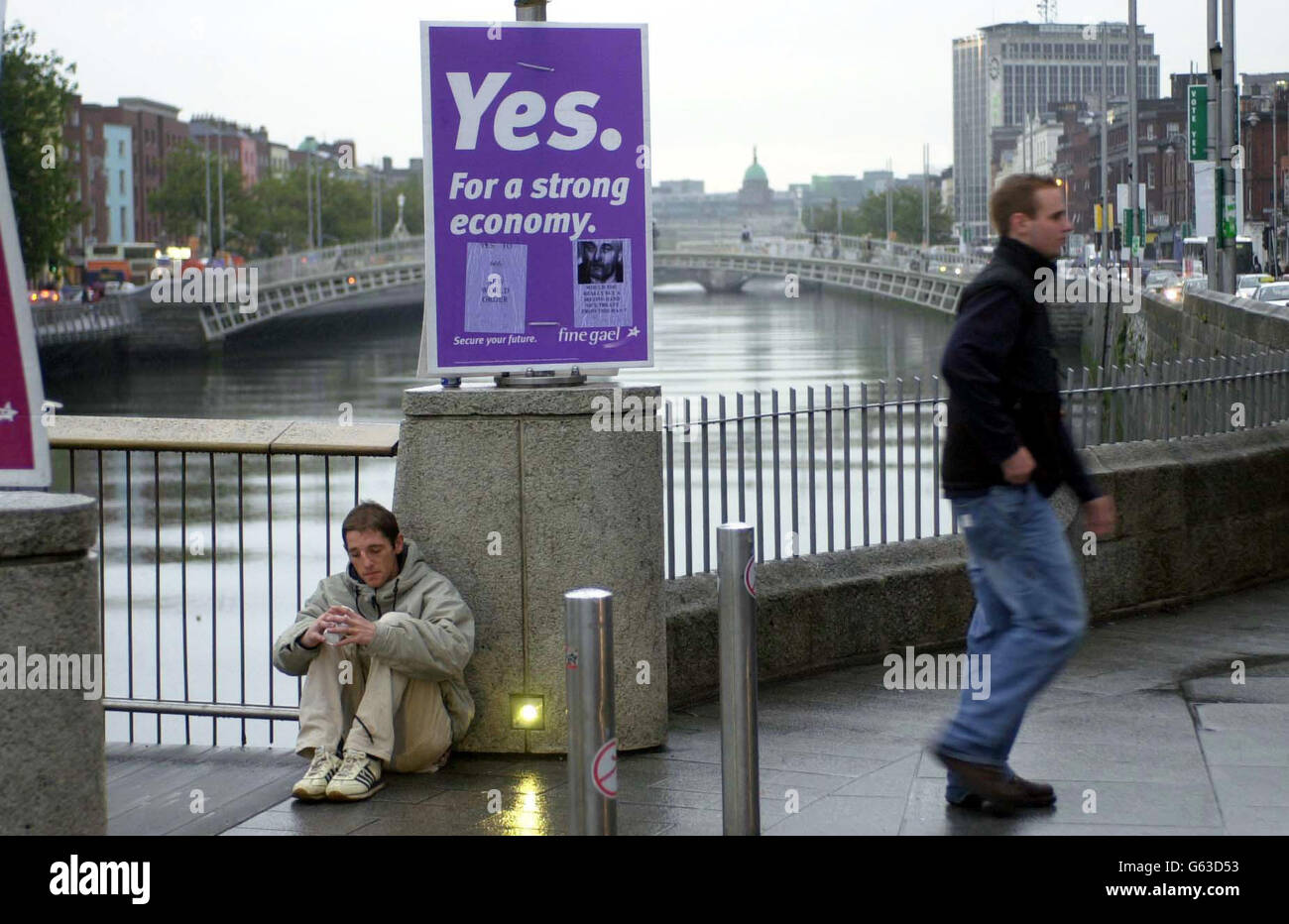 Nice treaty hi-res stock photography and images - Alamy