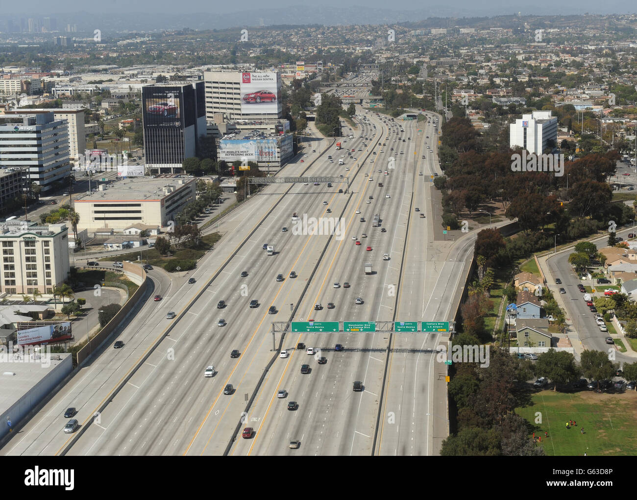 Travel stock. General view the San Diego Freeway in Los Angeles ...