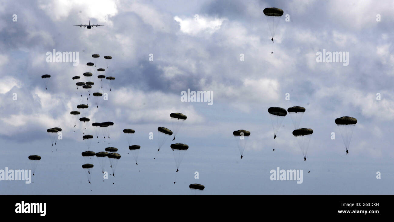 General exercise 2 hi-res stock photography and images - Alamy