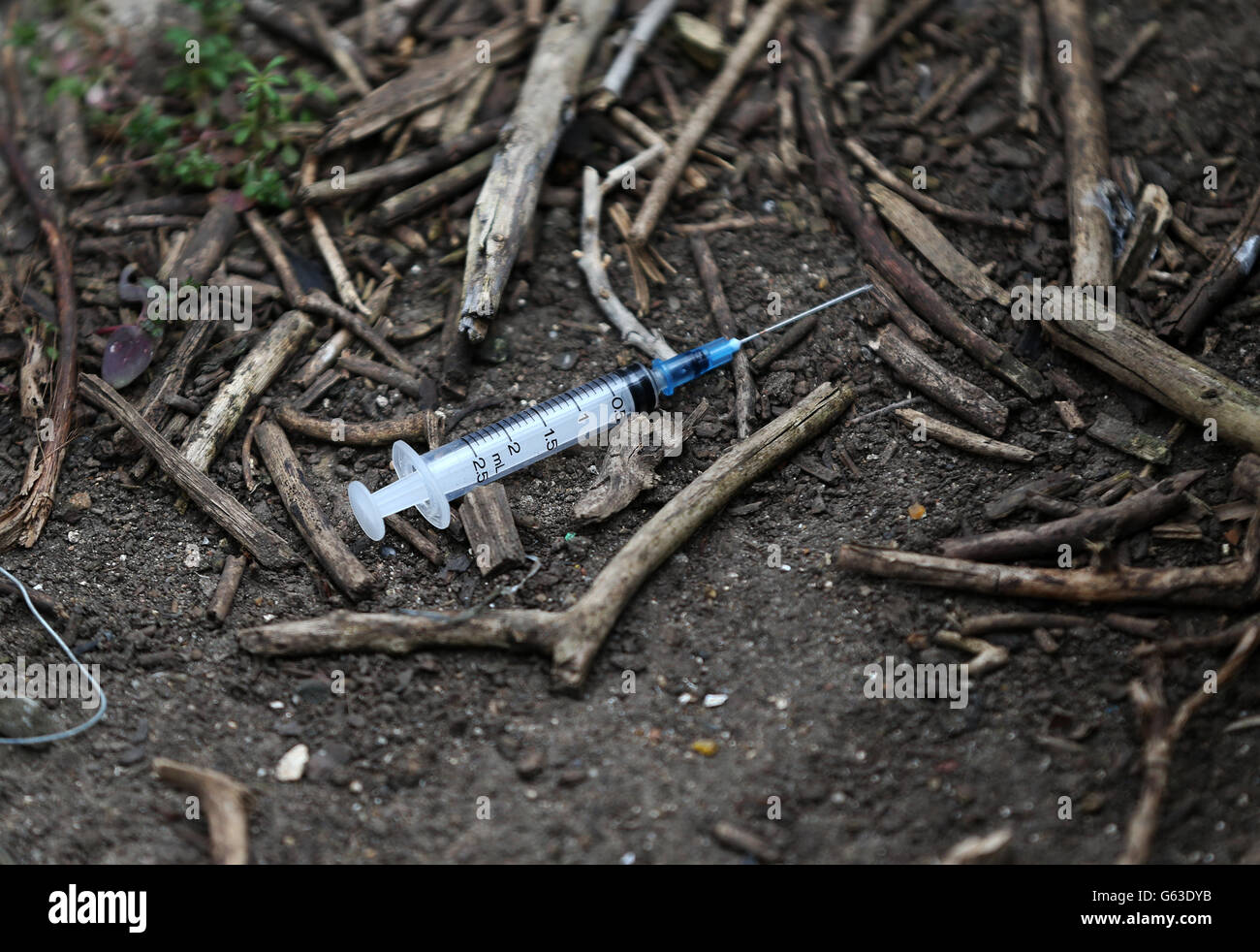 Used needle hi-res stock photography and images - Alamy