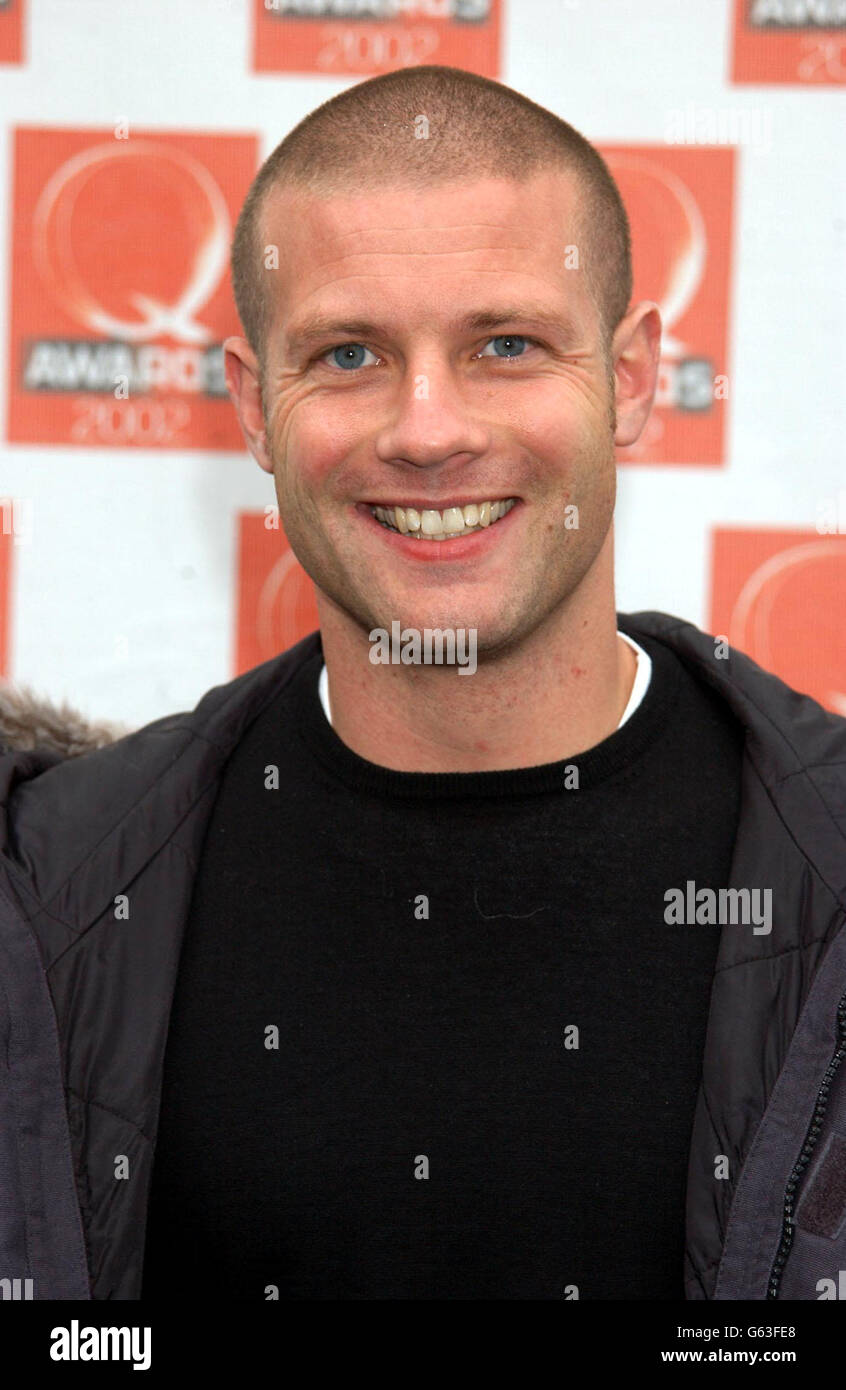 Tv presenter dermot oleary hi-res stock photography and images - Alamy