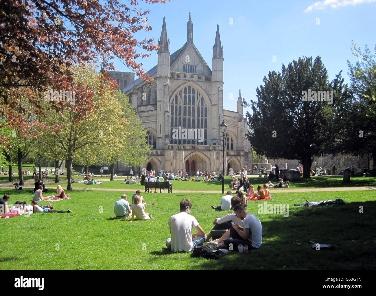 Spring Weather - Winchester Cathedral Stock Photo - Alamy