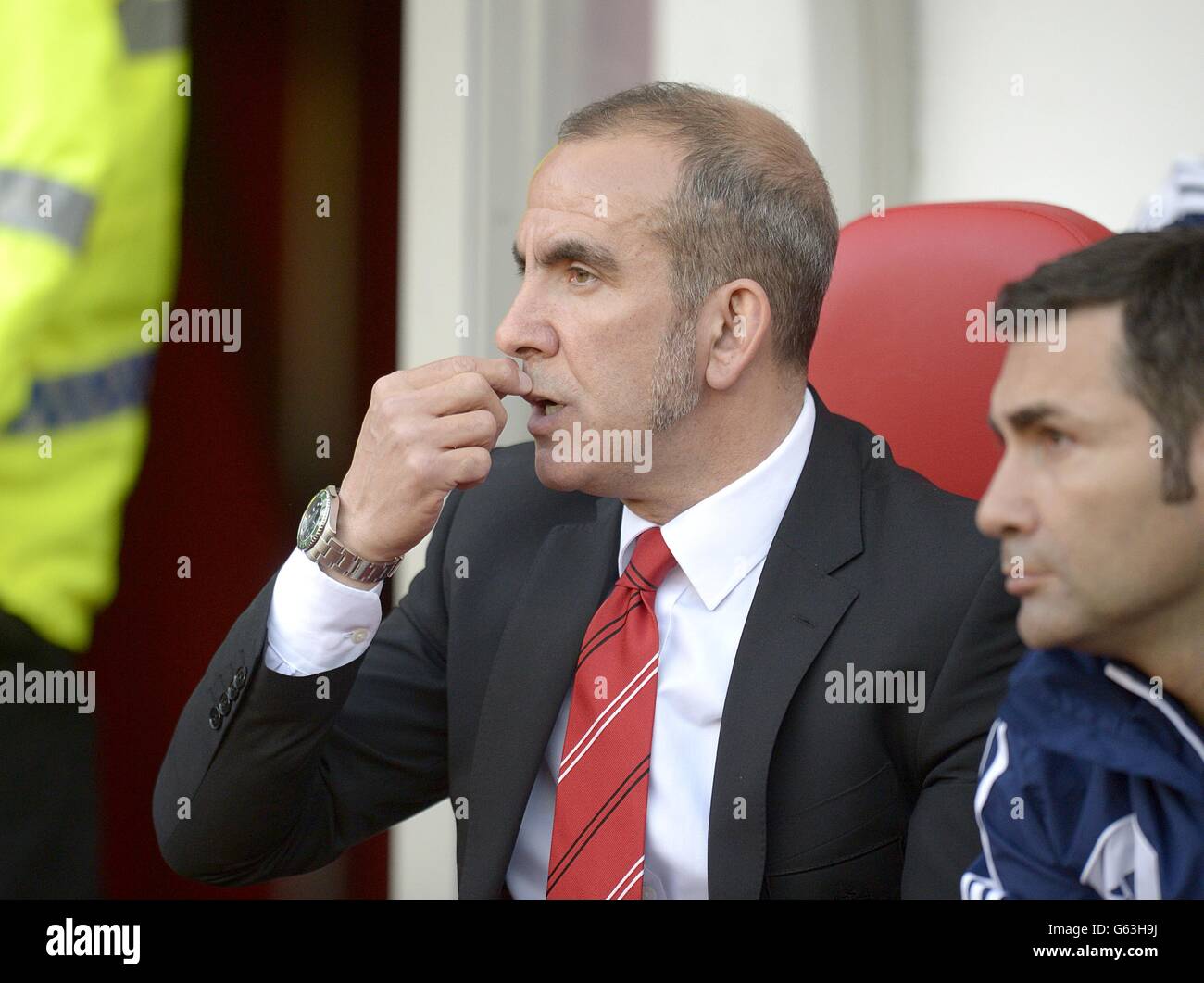 Headshot dugout football hi-res stock photography and images - Alamy