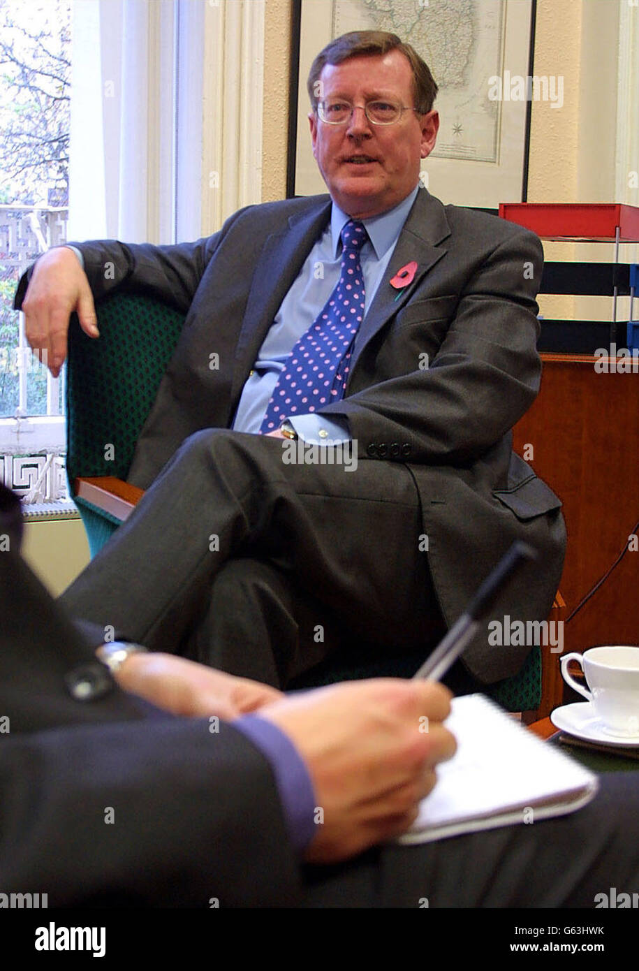 Trimble speaks hi-res stock photography and images - Alamy