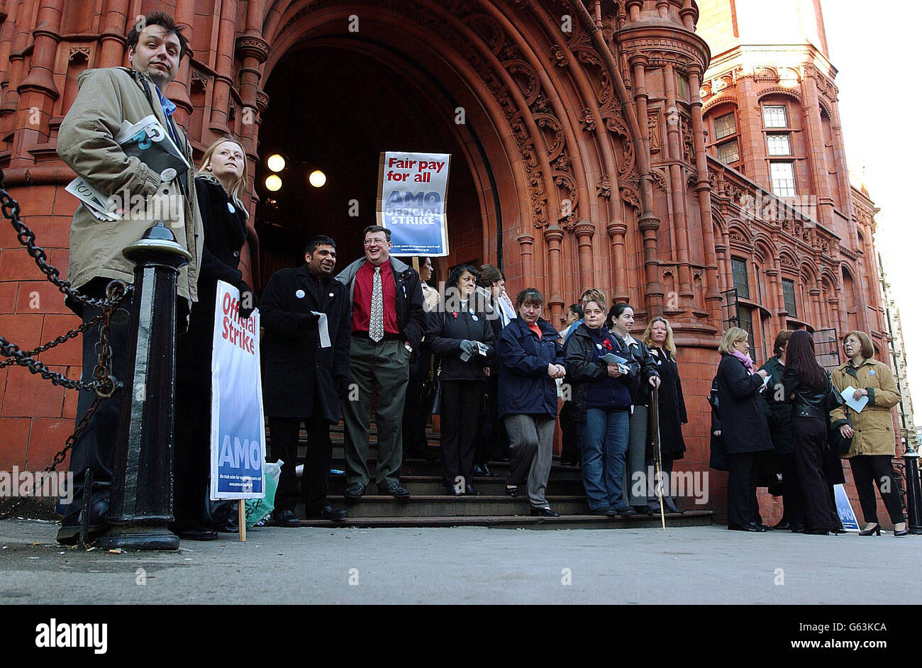 Court workers on strike Stock Photo - Alamy