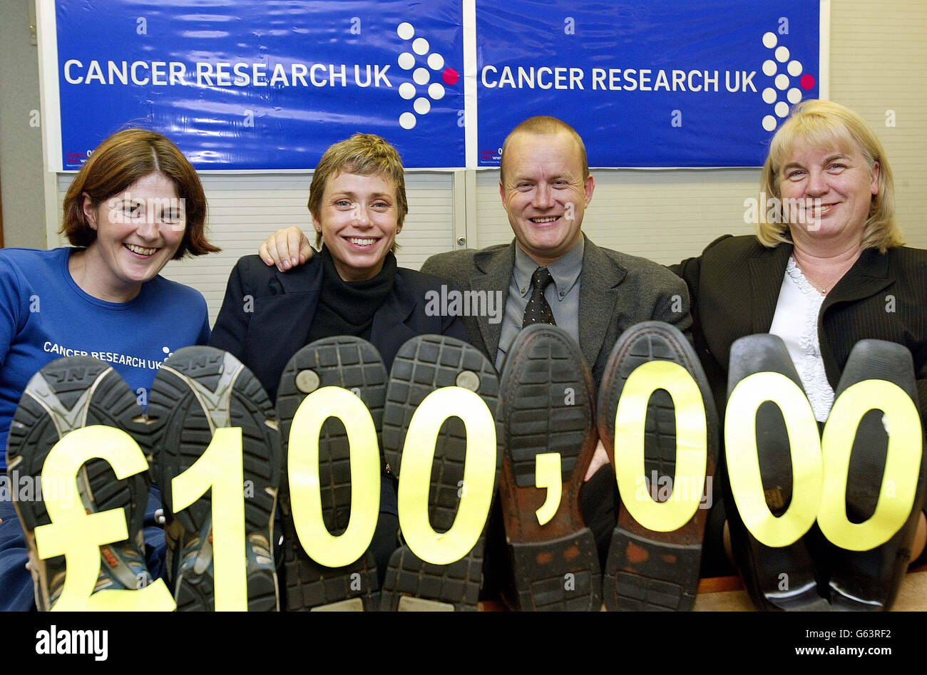 Jane Tomlinson (second from left), who has raised 100,000 for Cancer ...
