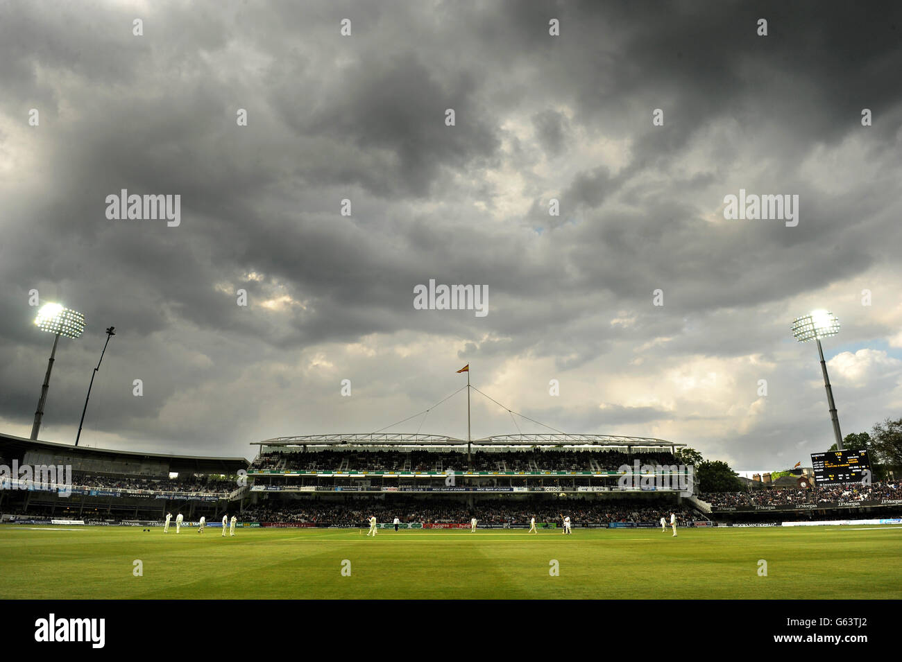 Grandstand lords cricket ground hi-res stock photography and images - Alamy