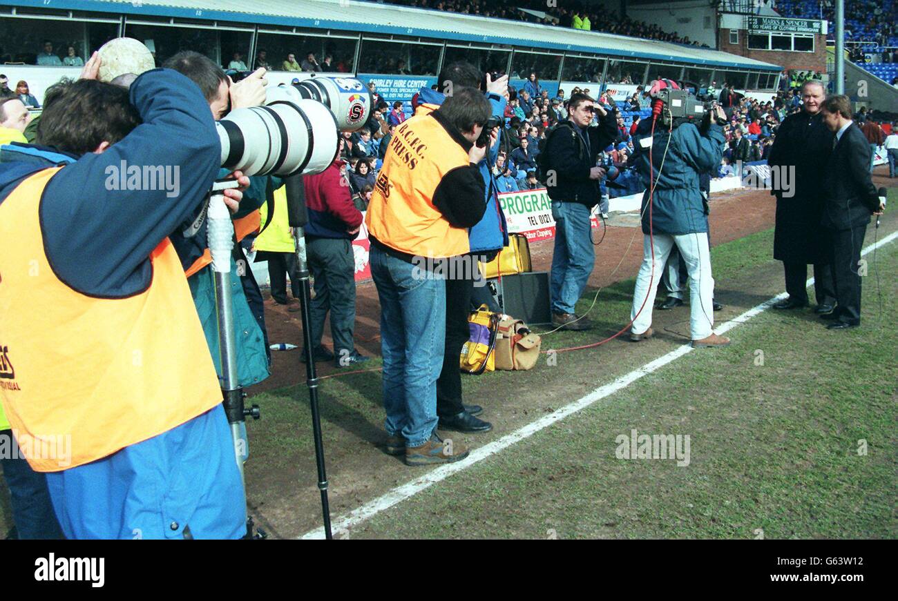 Ron atkinson interviewed media hi-res stock photography and images - Alamy