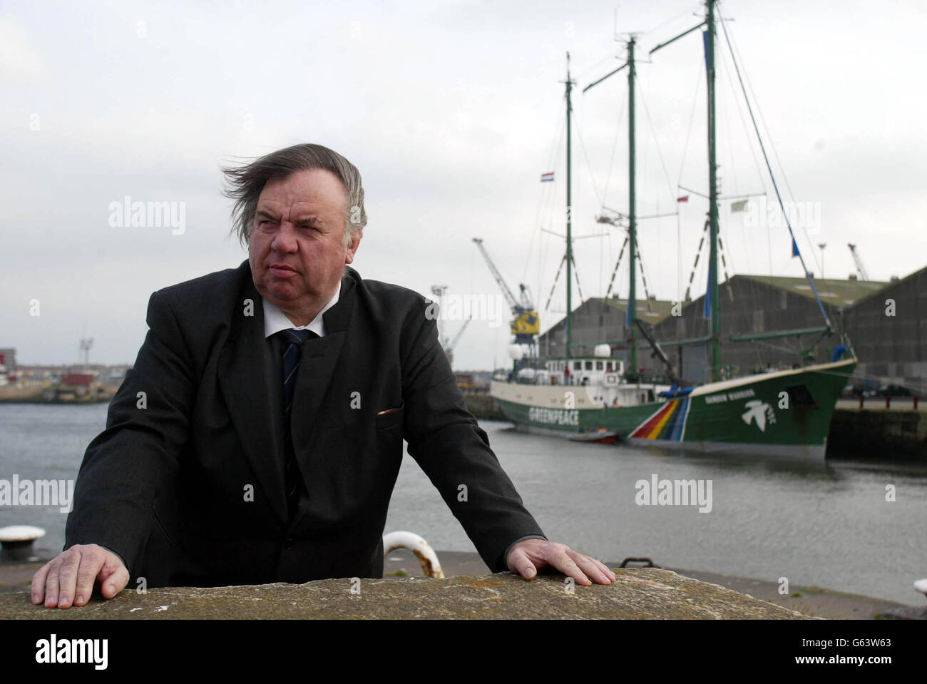 Keith Fisher - Greenpeace Stock Photo - Alamy