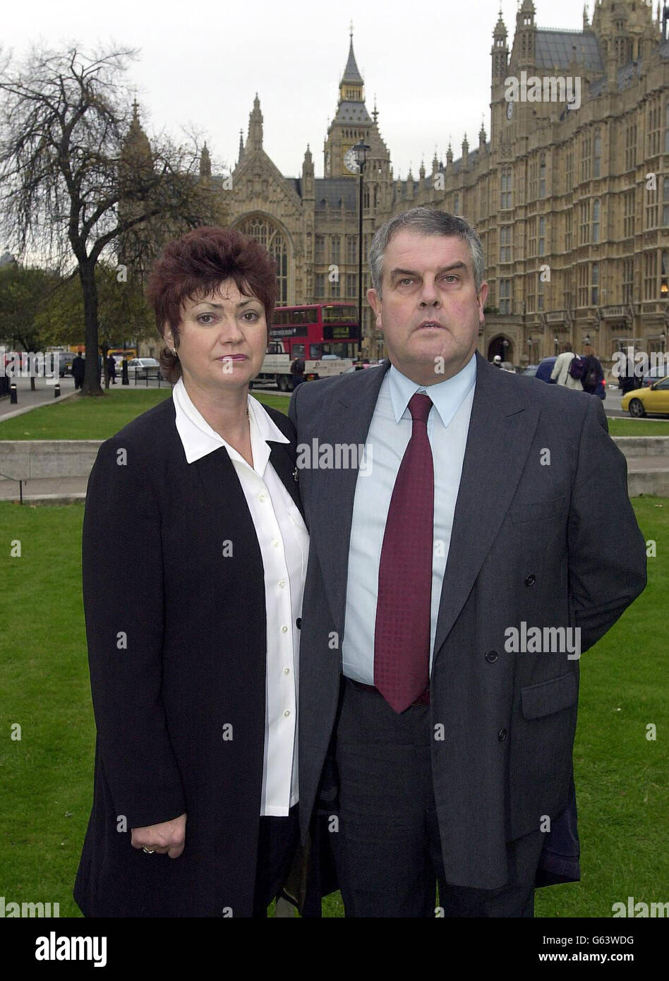Des and Doreen James, from Llangollen, Wales, whose daughter Cheryl ...