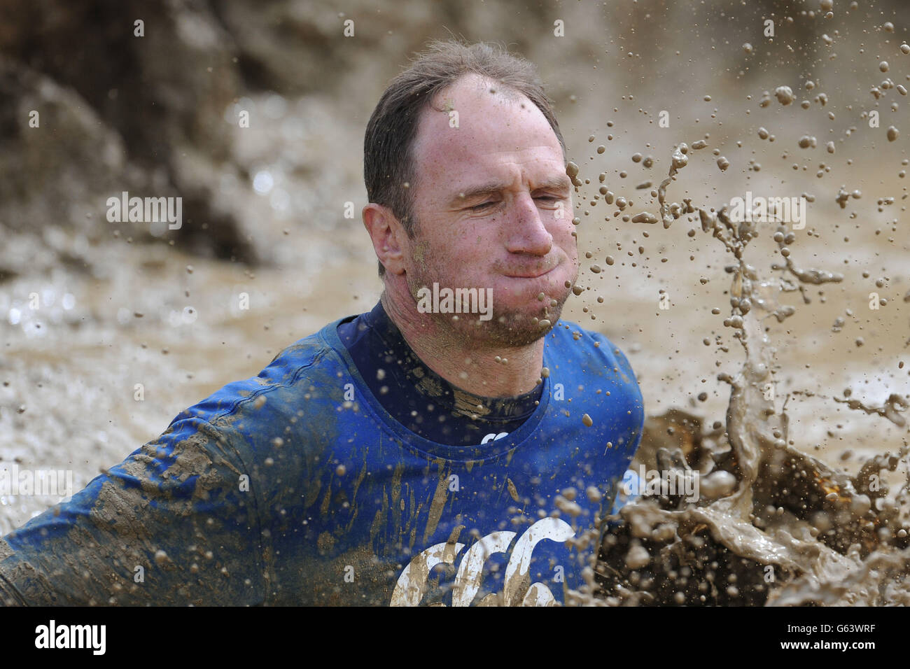 Rugby in mud hi-res stock photography and images - Alamy