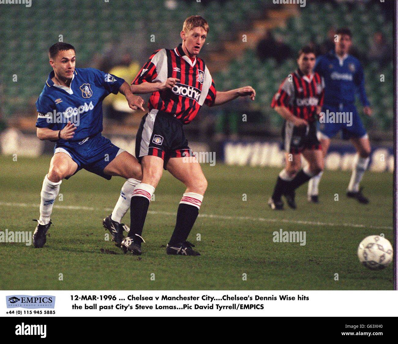 Chelsea v manchester city carling premier league soccer hi-res stock ...