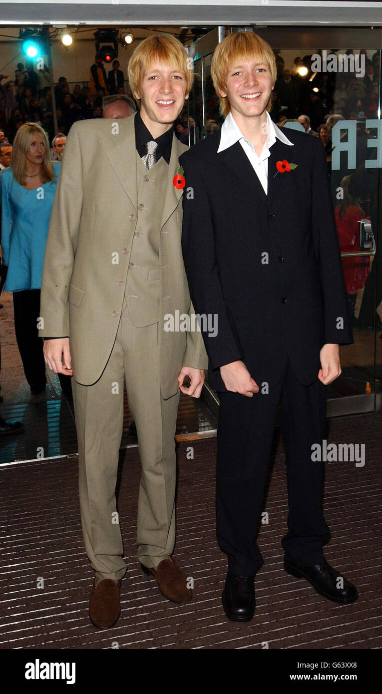 Fred And George Weasley Harry Potter Weasley Twins Oliver And James