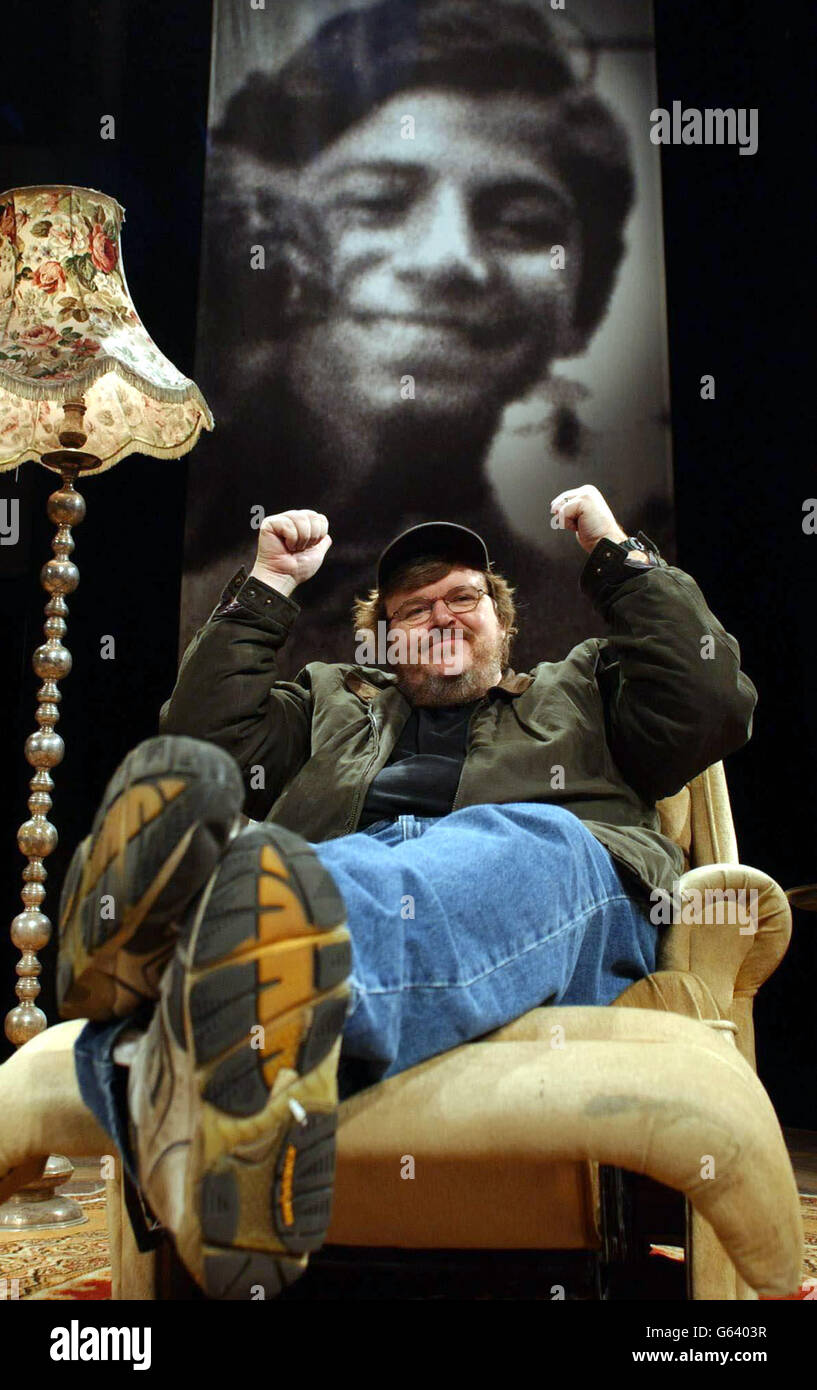 Michael moore documentary michael moore hi-res stock photography and ...