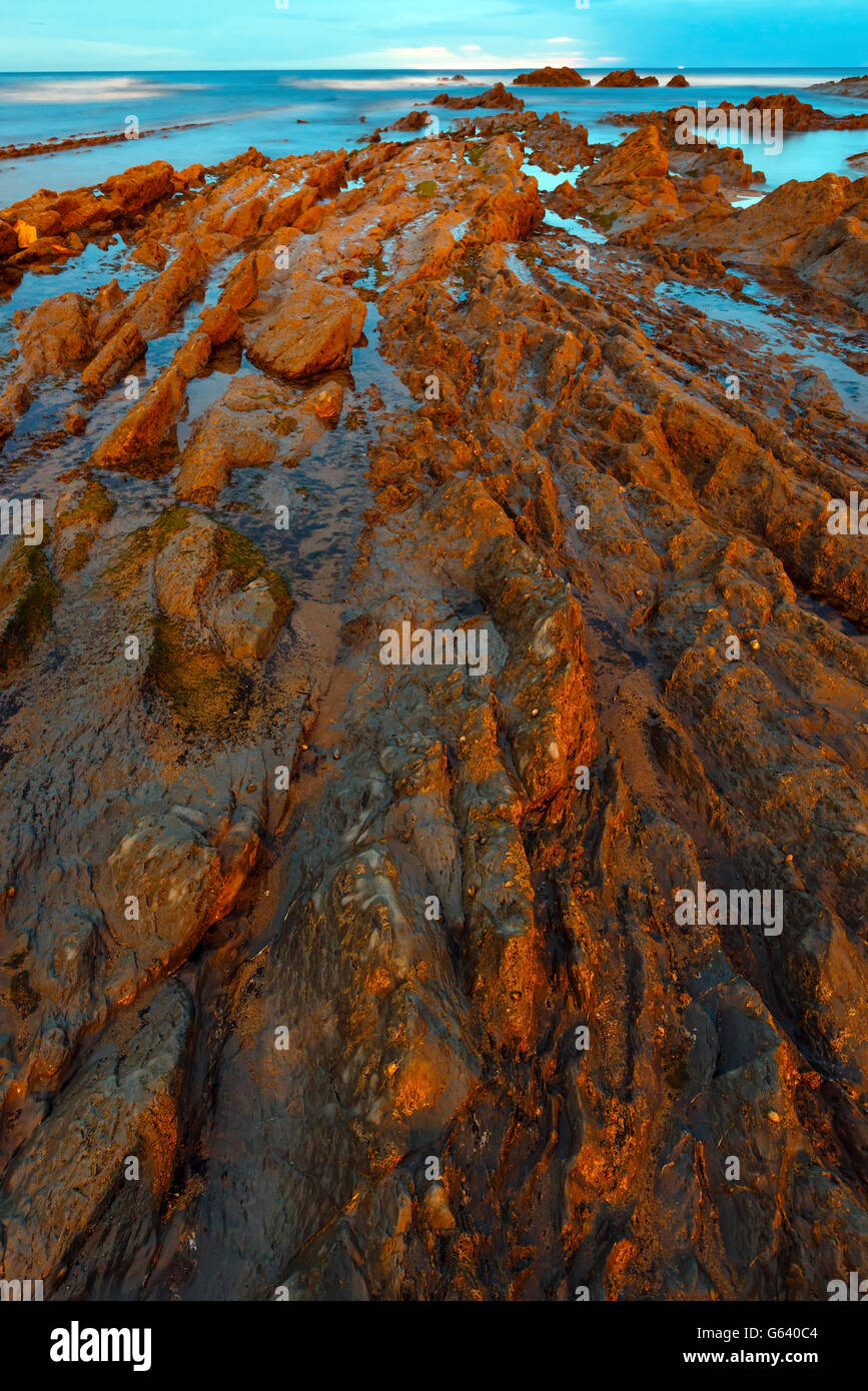 Rock formations atlantic ocean hi-res stock photography and images - Alamy