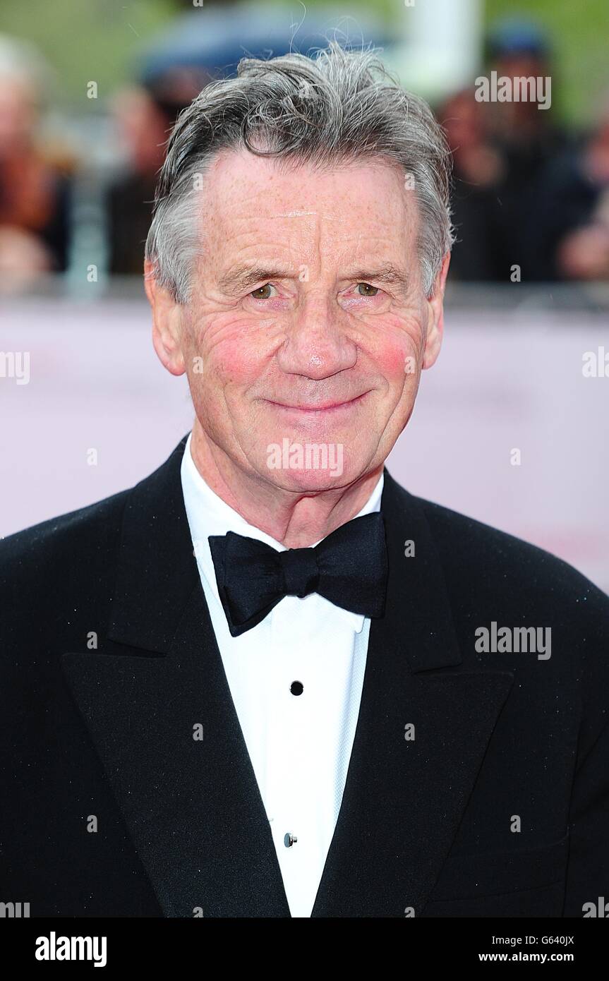 Michael palin british hi-res stock photography and images - Alamy