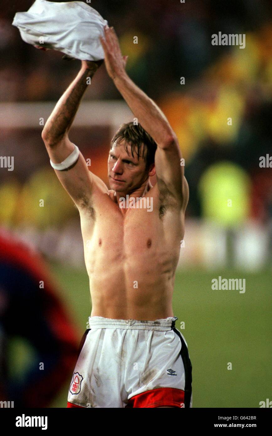 Nottingham Forest's captain Stuart Pearce waves to fans at the end of ...