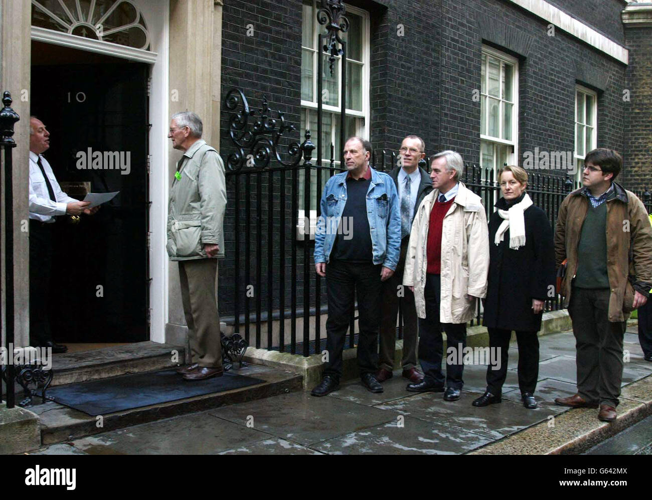 John stewart chairman heathrow hacan hi-res stock photography and ...